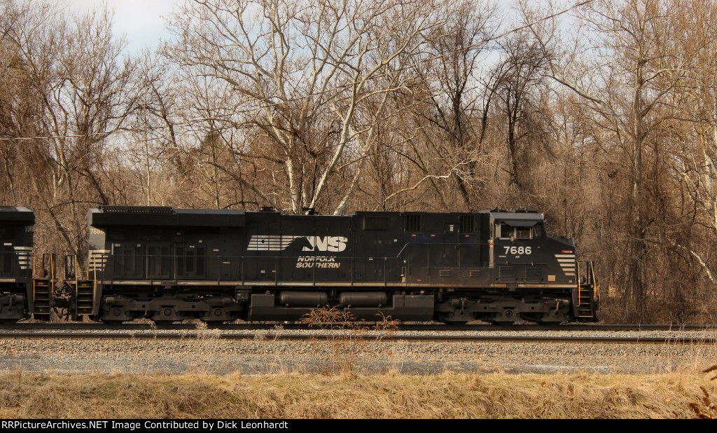 NS 7686